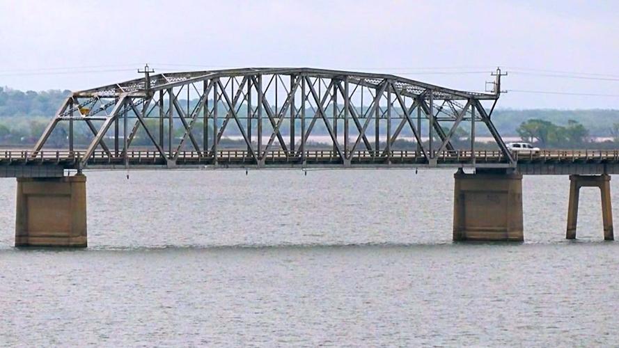 Roosevelt Bridge reopens after accident | | kten.com