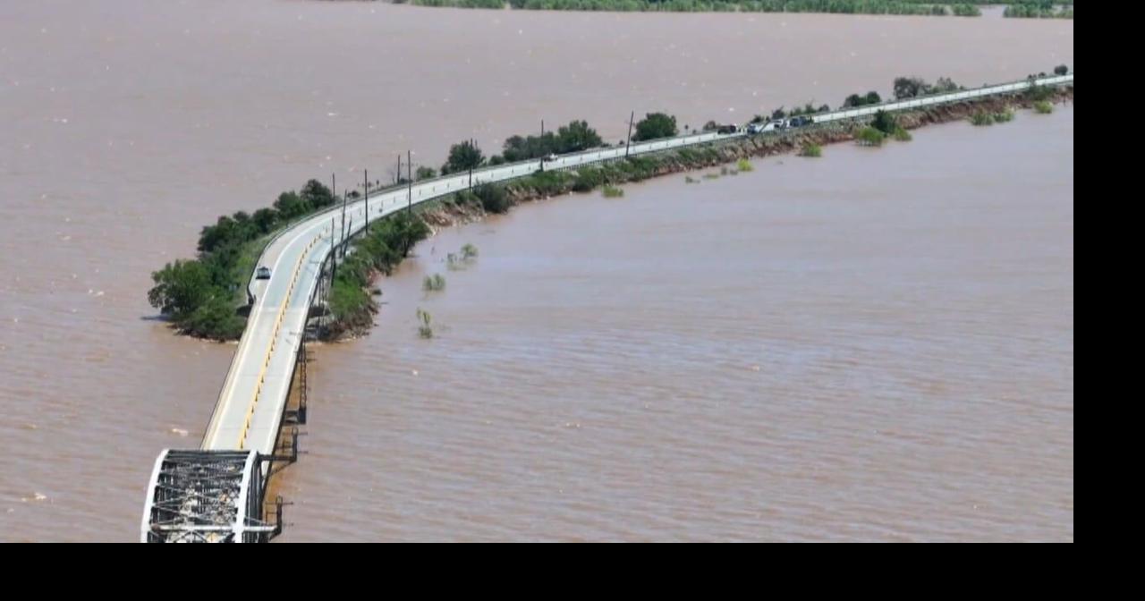 One lane of Roosevelt Bridge reopens after erosion concerns | Oklahoma ...