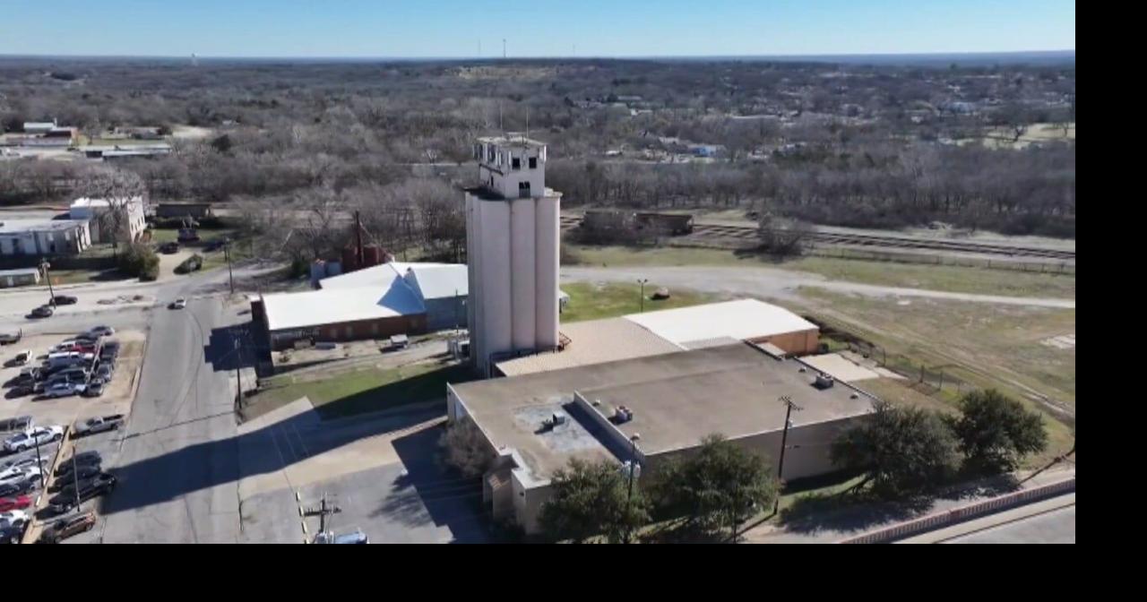 Football rivalry to be celebrated on Denison landmark | Texas Headline ...