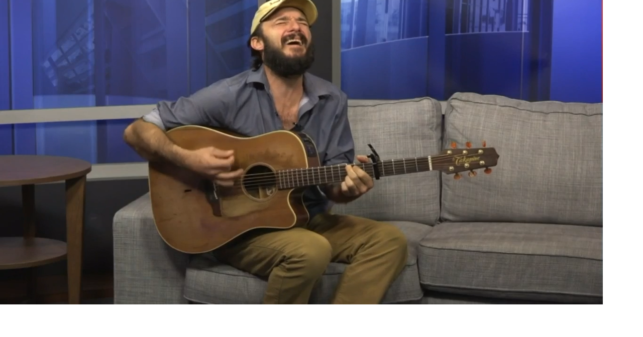 Dustin Perkins brings live music to Denison | Entertainment | kten.com
