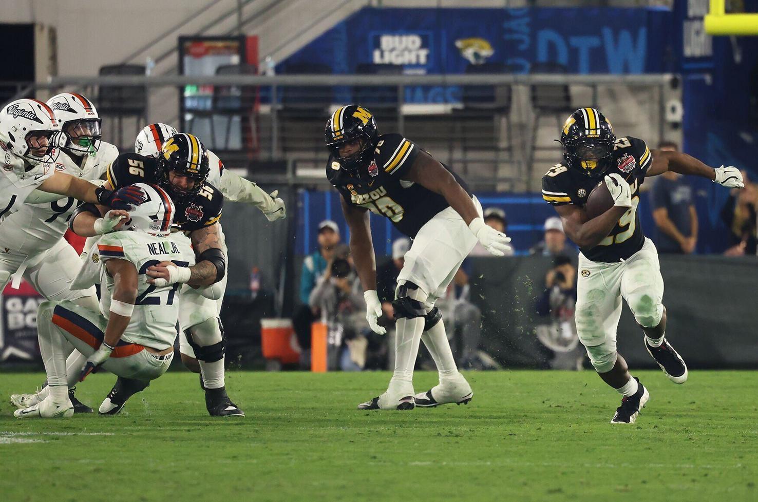 Hardy breaks Mizzou single-season rushing record in vexing Gator Bowl ...