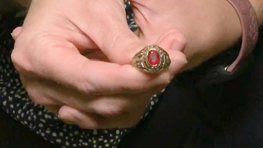 Collinsville woman reunited with her late mother's class ring ...
