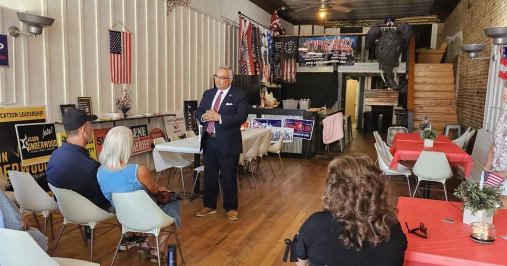 Missouri State Treasurer Malek visits with Adair County residents ...