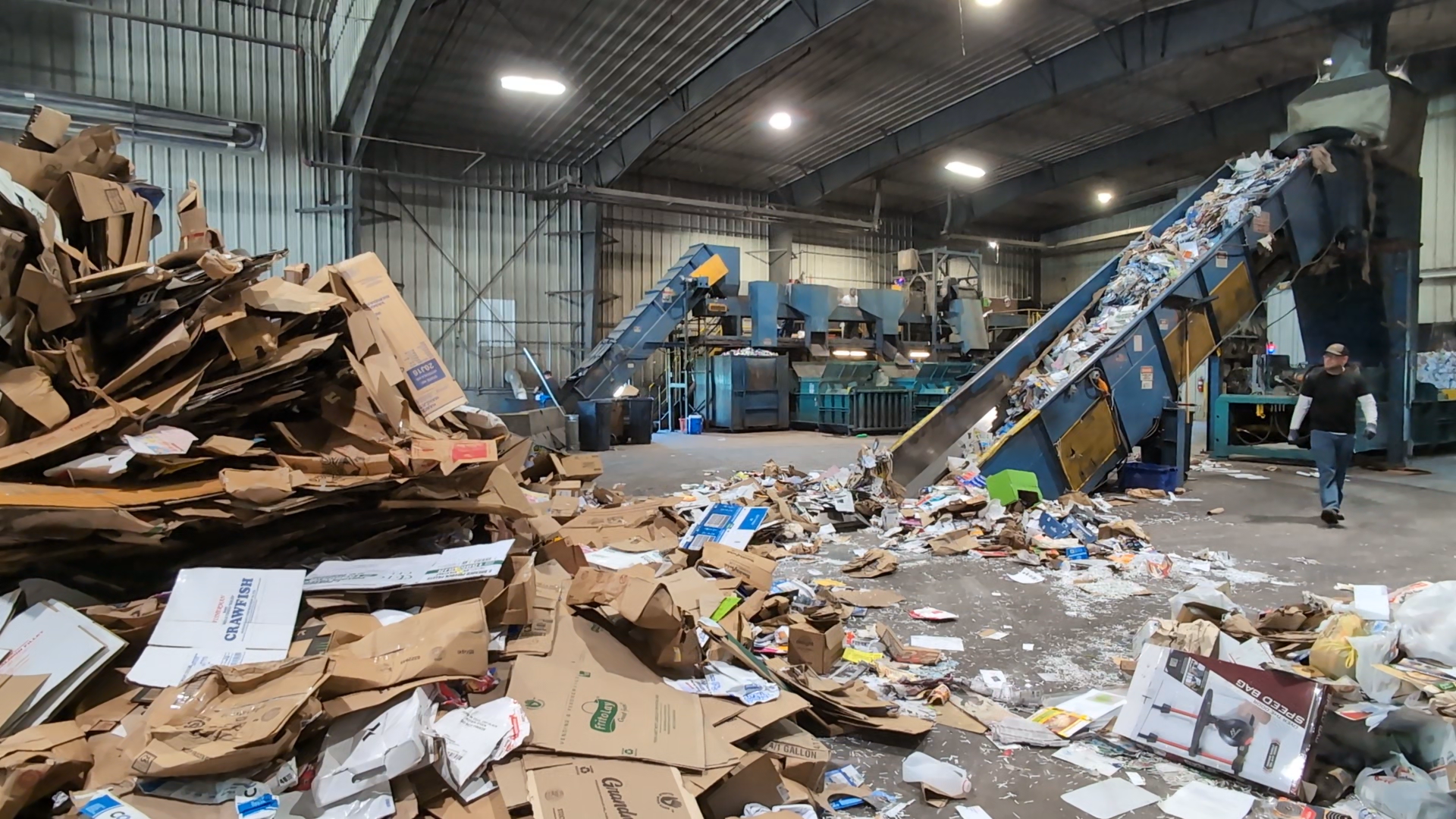 As city negotiates sanitation contract, Ottumwa/Wapello Recycling ...