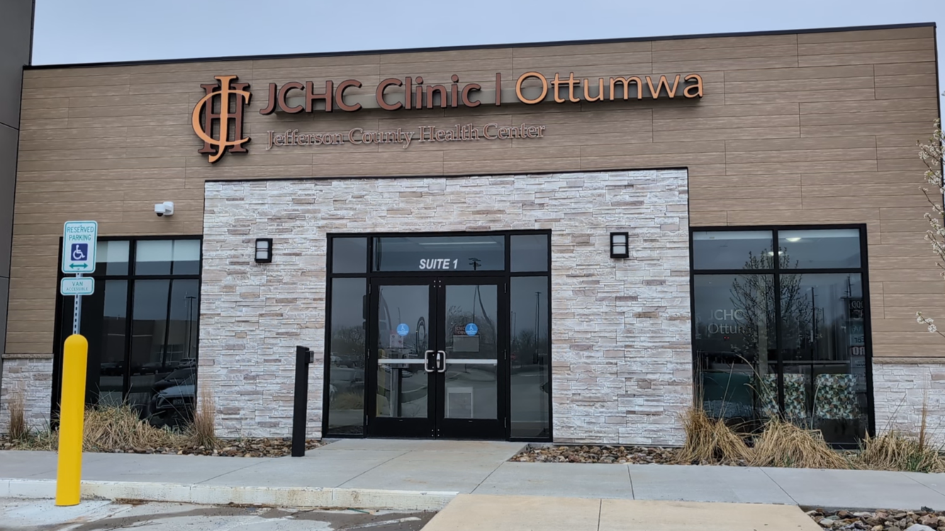 A look inside Jefferson County Health Center’s new Ottumwa clinic ...