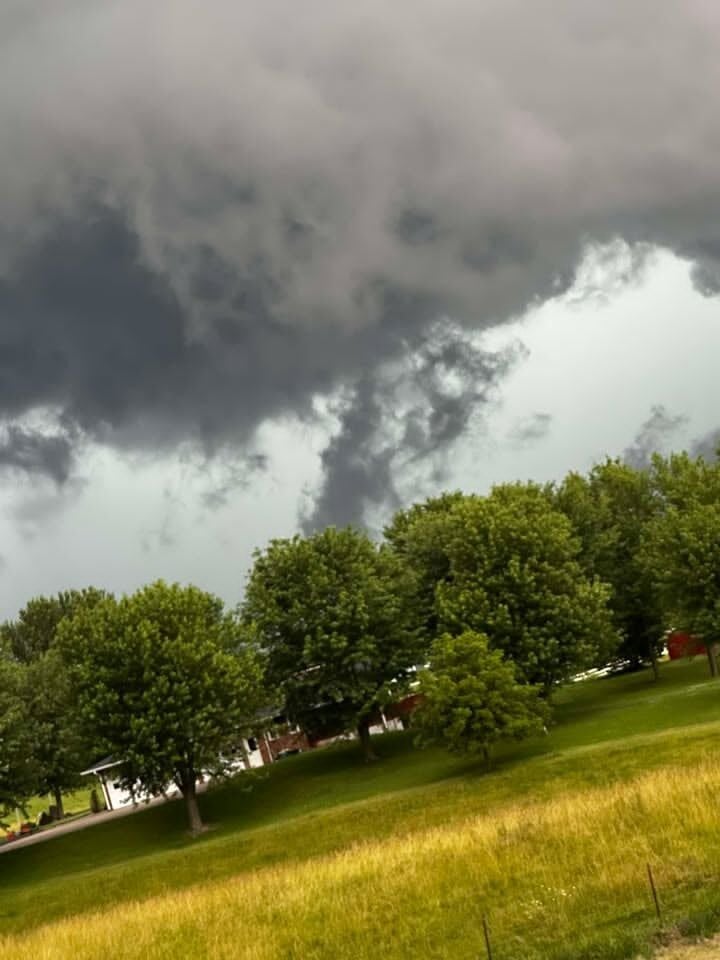 Scud clouds and funnel clouds spotted during Wednesday’s and Thursday’s ...