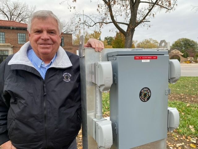 Good Works: Rotary Lights an enormous task