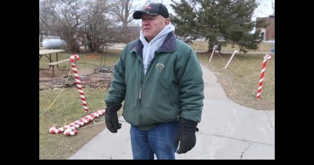 Pat Stephens speaks about storm damage at Rotary