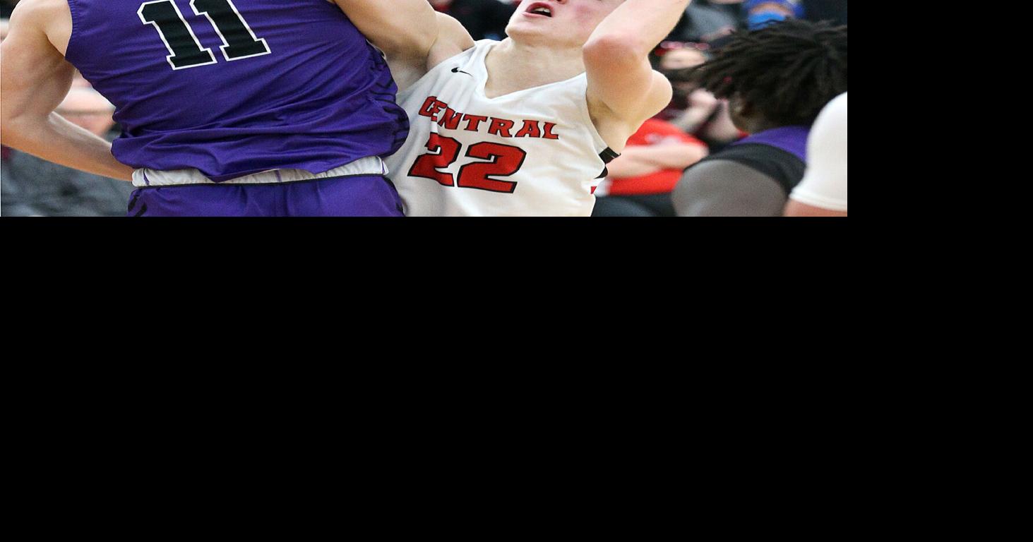 High school basketball: Porter Pretasky's timely contribution helps La ...