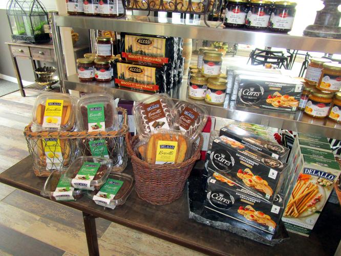 Deli/grocery opens in Caledonia; Onalaska Applebee’s pairs with IHOP ...