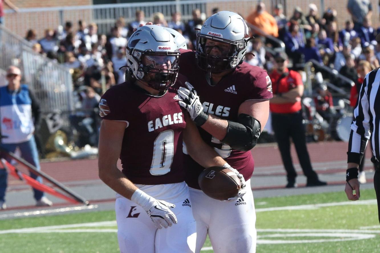 UW-La Crosse football score vs. UW-River Falls, analysis