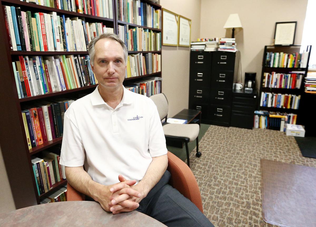 Rick Kyte takes seat in Viterbo's first endowed chair