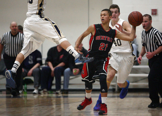 Central sticks to plan, beats Aquinas