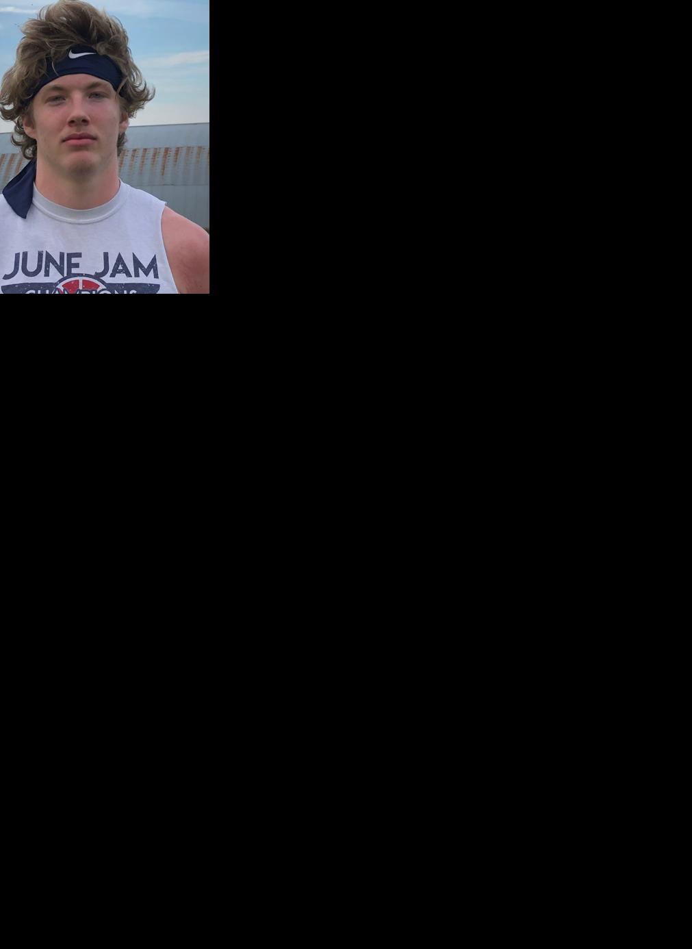 High school football: Caledonia's Casey Schultz commits to North Dakota