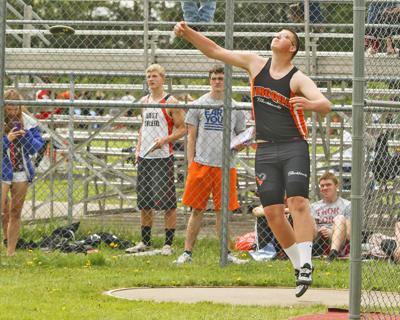 Viroqua girls place 5th out of 18 teams at KOC Relays