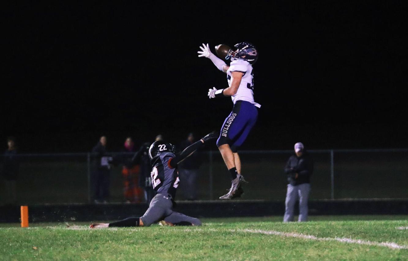 Cochrane-Fountain City defeats Oshkosh Lourdes in semifinal