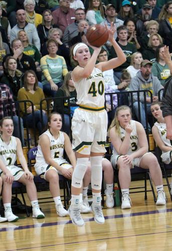 WIAA state girls basketball: Calette Lockington, Melrose-Mindoro roll ...