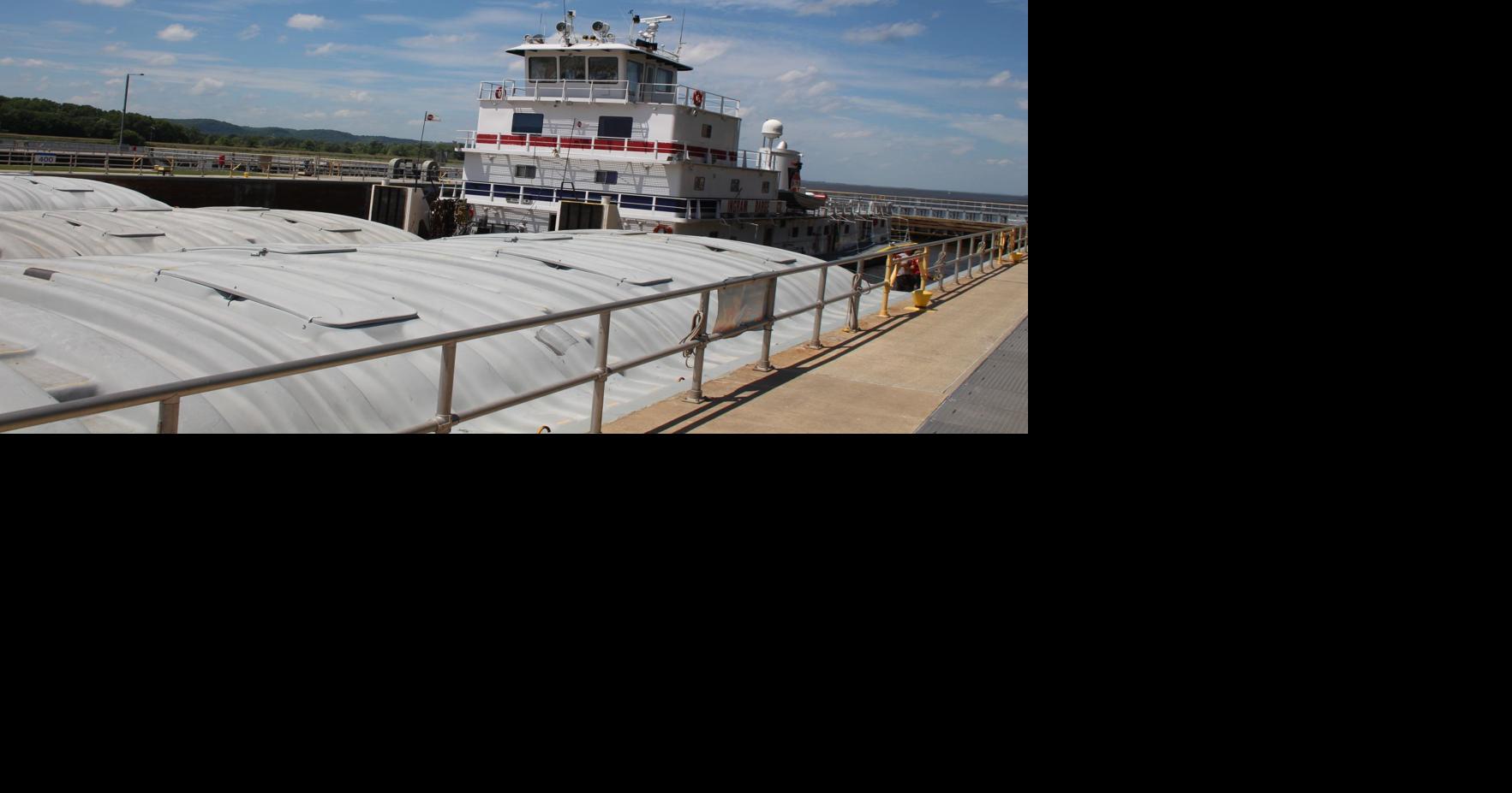 Corps of Engineers releases 2023 Lock and Dam 8 navigation stats