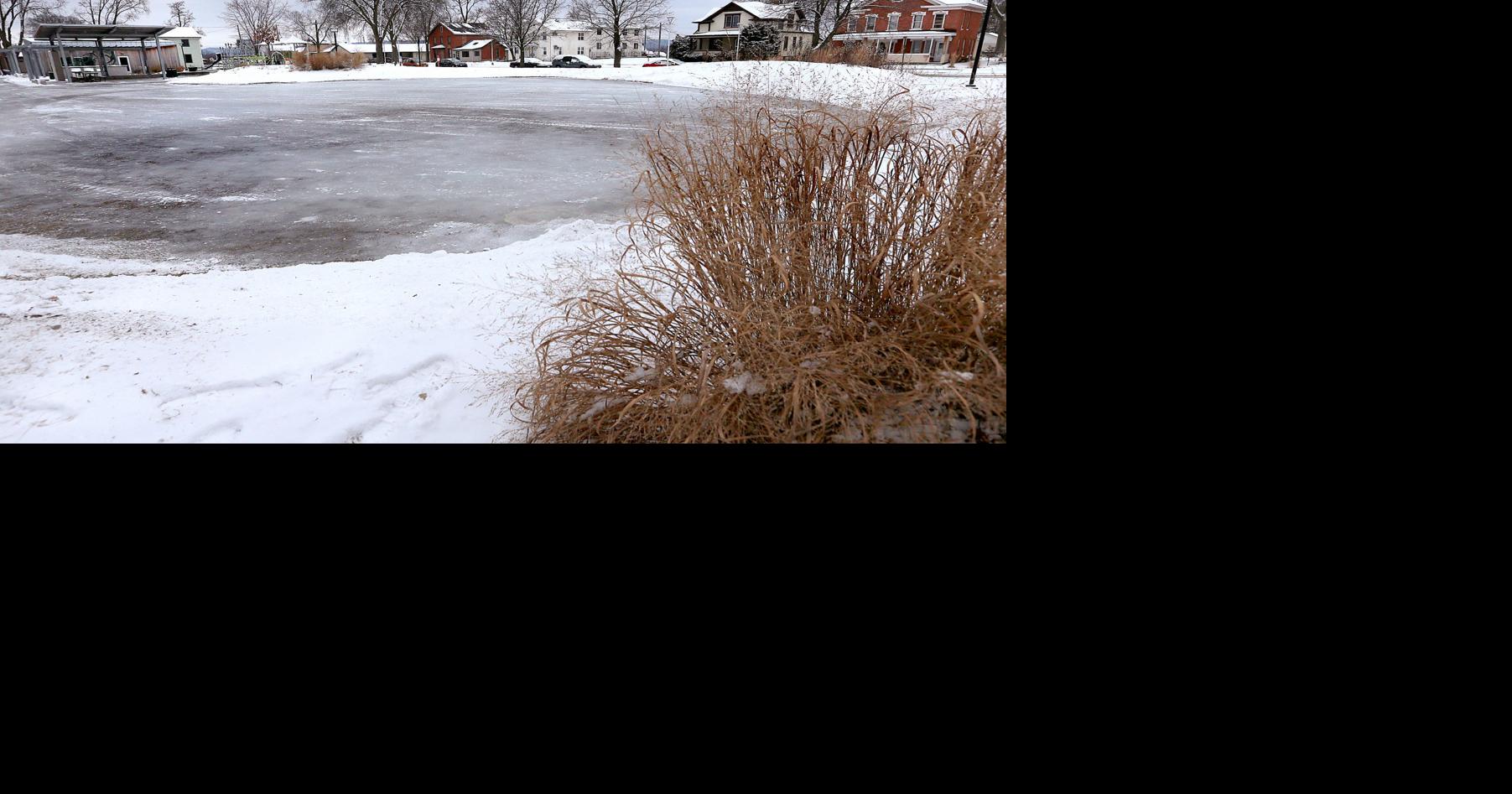 Poage Park ice skating rink opens