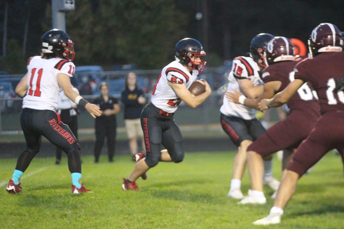 High school football: Coulee Region standings