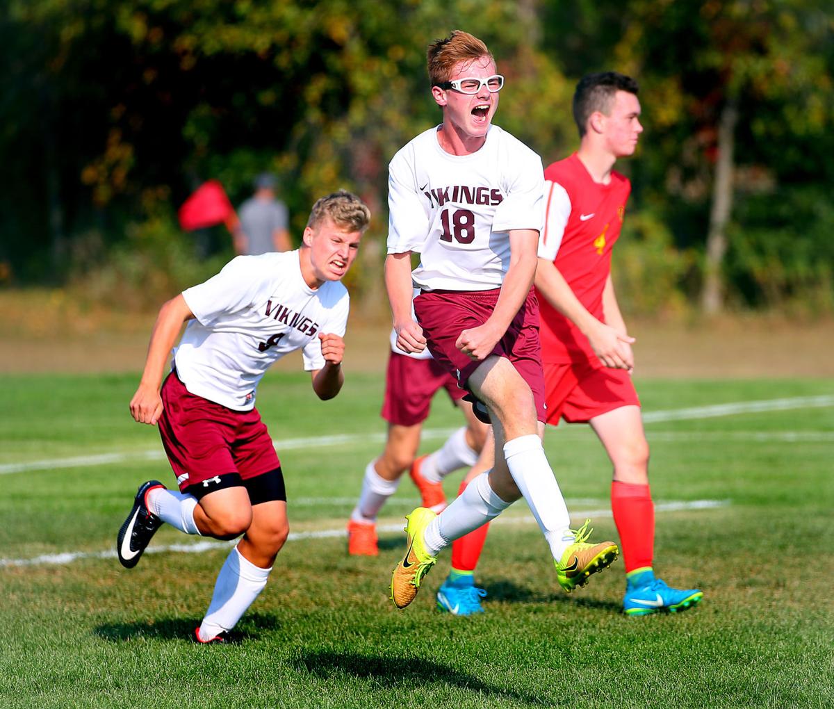 High school soccer: Quintin Olson, Holmen Vikings struck early to best ...