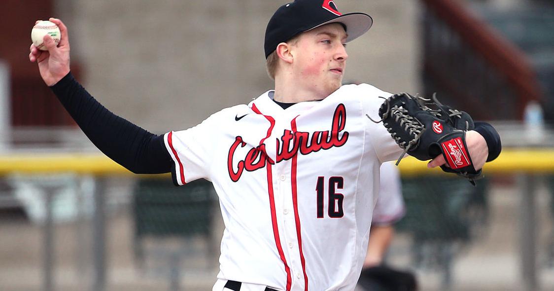 High school sports roundup: Andrew Fischer's single makes La Crosse ...