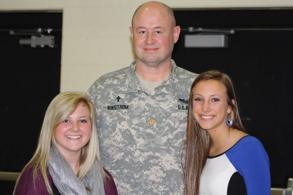 Holmen duo to send two on honor flight