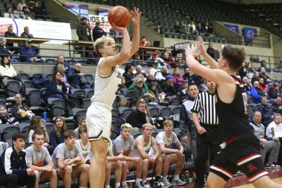 Midwest Players Classic: Aquinas overcomes slow start for 35-point win ...