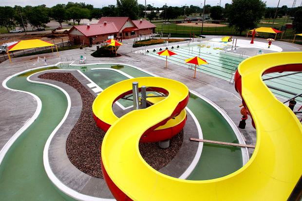 New aquatic center to open Wednesday