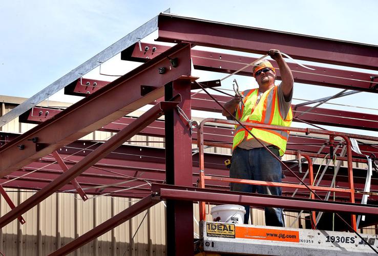 Eight tips to ensure safety at your commercial construction site