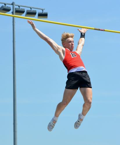 WIAA state track and field: Bangor's Sam Crenshaw wins D3 pole vault