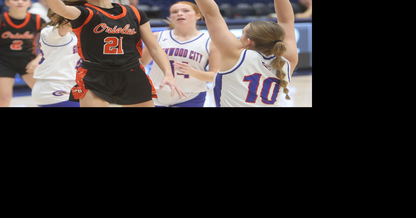 IN PHOTOS: Western Wisconsin Girls Basketball Classic 12-6-25