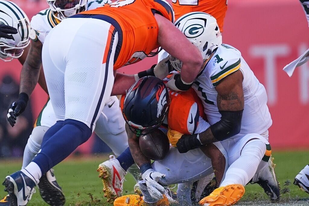 Packers activate Brenton Cox ahead of battle with Bears