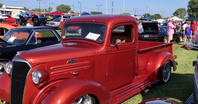 IN PHOTOS: Classic car & bike show at Holmen's 42nd annual Kornfest
