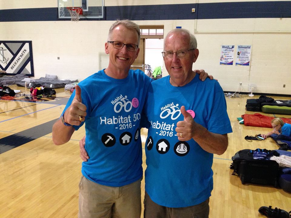 La Crescent pastor, parishioner bike 500 miles for Habitat for Humanity