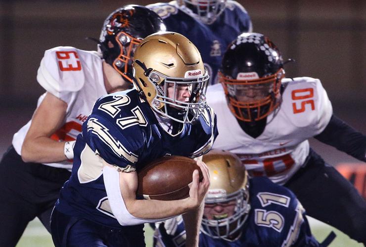 High school football--West Salem rolls over La Crosse Aquinas in second ...
