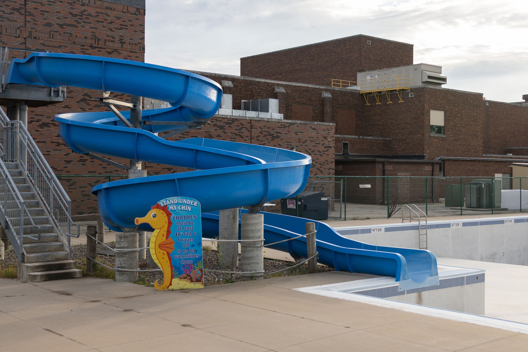 North Side pool, library could close with La Crosse cuts