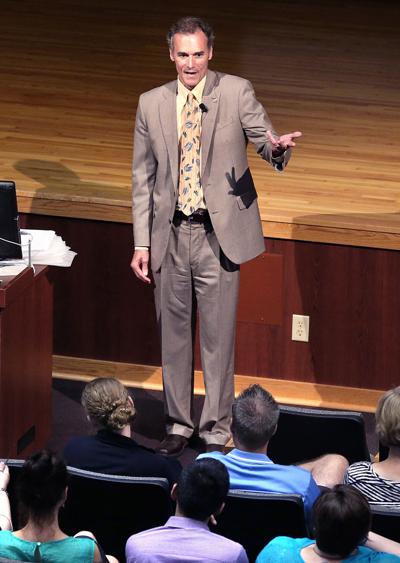 Chancellor Joe Gow highlights successes, challenge in fall welcome