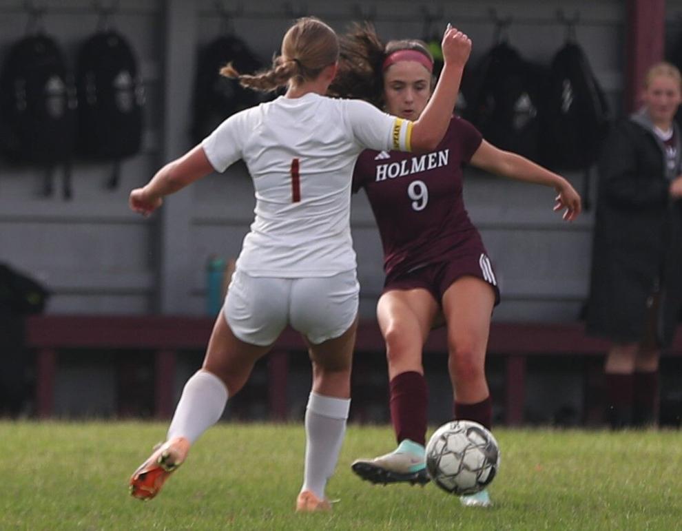 WIAA postseason roundup: La Crosse Central, Onalaska girls soccer teams ...