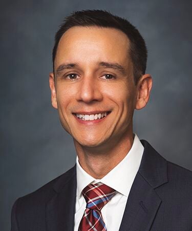 General surgeon Dr. Colin Kennedy joins Winona Health