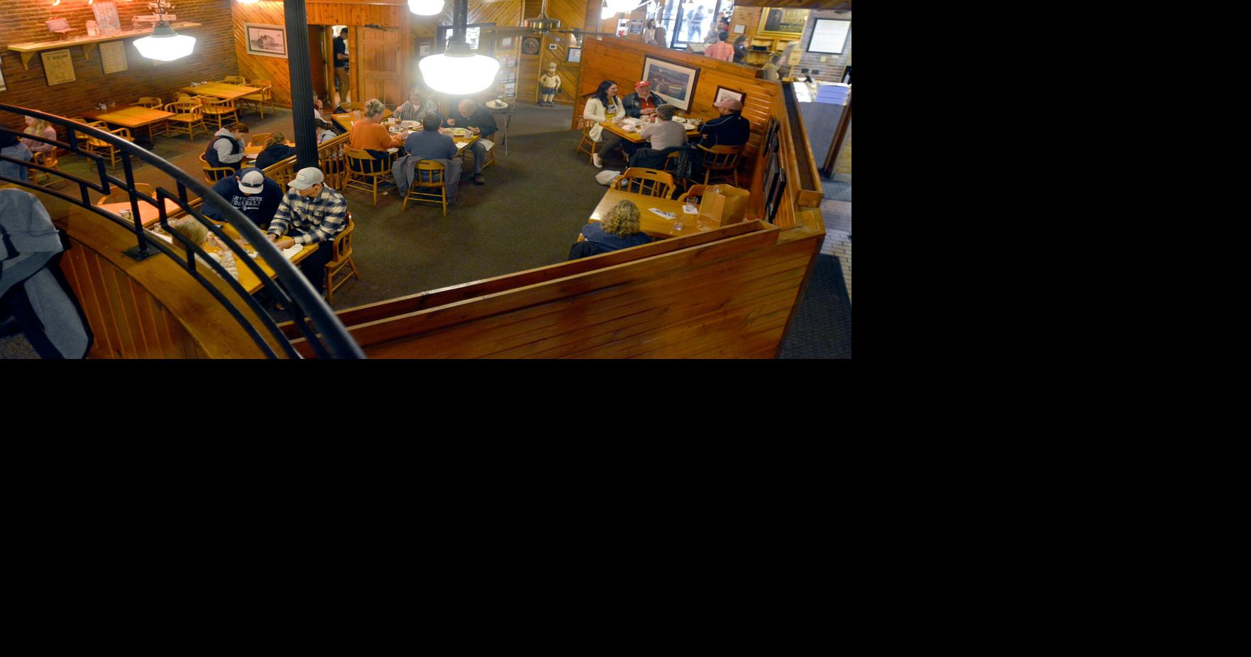 New restaurant opening in former Fayze's location