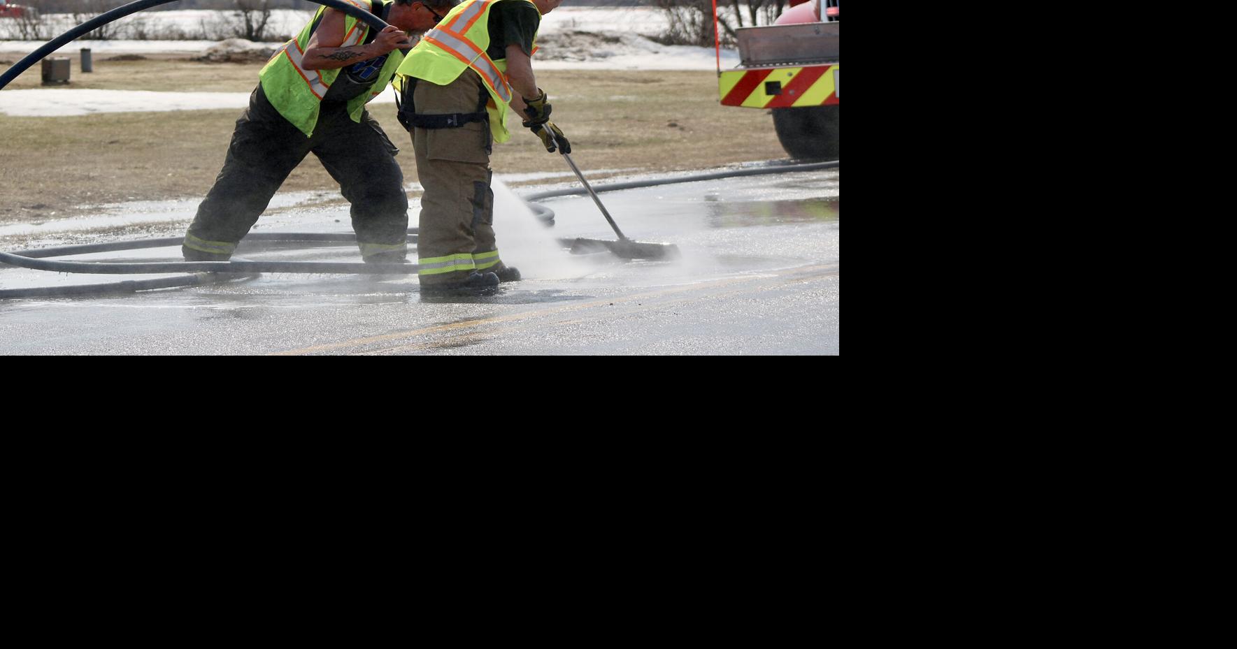 IN PHOTOS: Cameron and Chetek mourn the loss of two police officers
