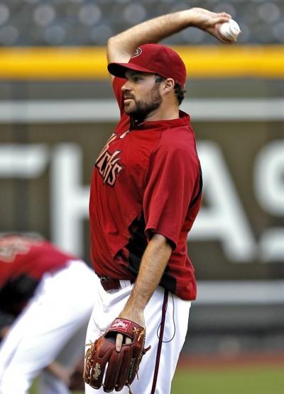 Diamondbacks looking to play better at home in Game 3