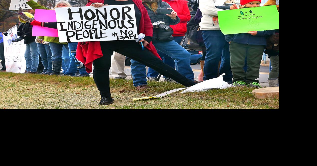 Anti-pipeline #NoDAPL movement makes it way to La Crescent