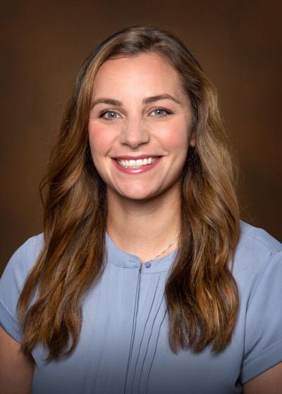 Expert tips on managing bee stings and allergic reactions