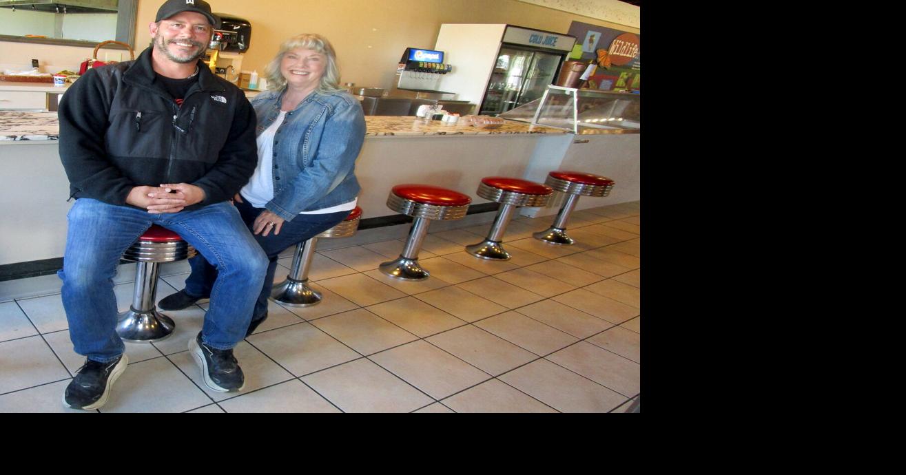 Chippewa Falls restaurateur opens Warrens cafe in honor of mother ...