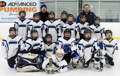 Viroqua Squirts bring home trophy