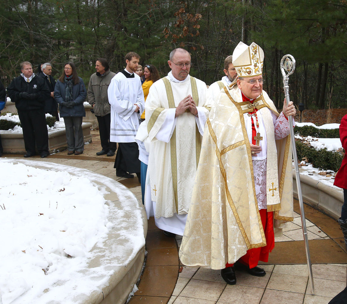 Photos: Cardinal Burke blesses statue at the Shrine | News ...