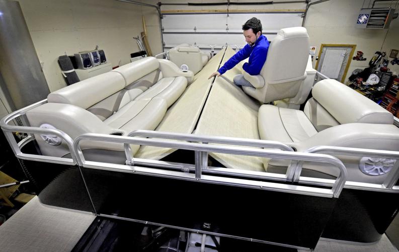 Oakdale man, late father create foldable pontoon boat