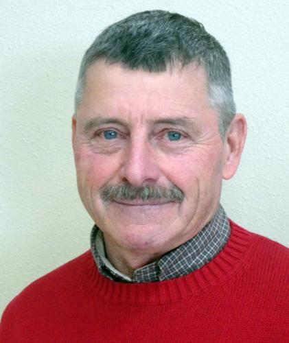 Tom Hundt honored with Iverson Freking award